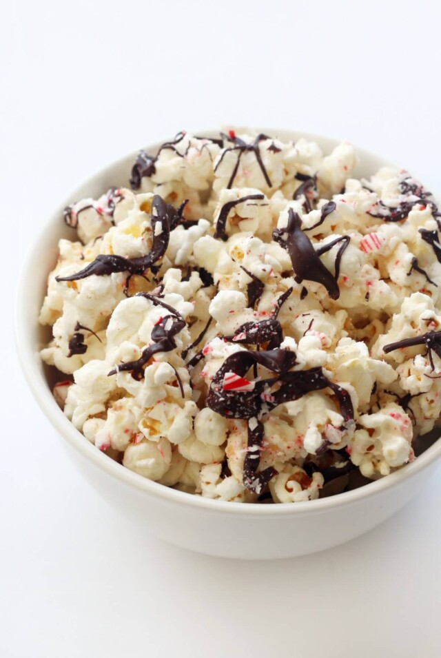 Peppermint Bark Popcorn Recipe (Gluten-Free, Vegan) - Strength and Sunshine